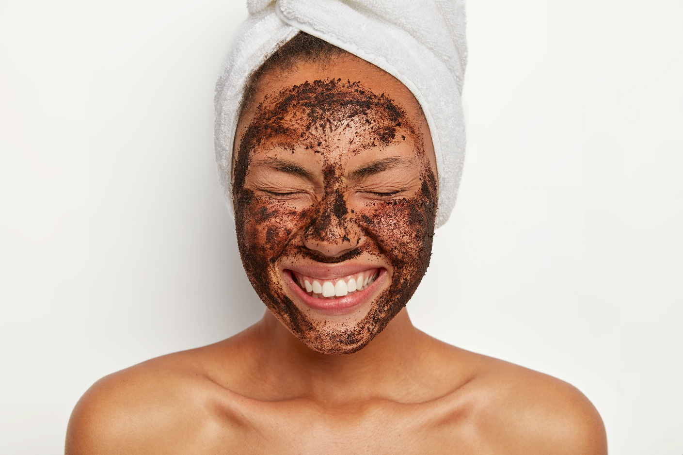 Say Goodbye to Dead Skin Buildup with Our Skincare Products – LilyAna ...